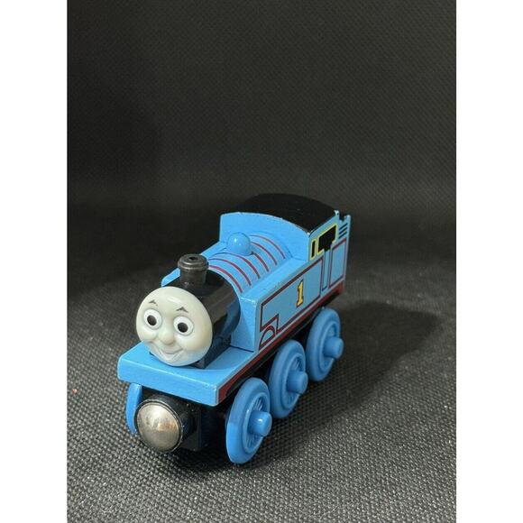 Thomas & Friends | Toys | Thomas Friends Train Wooden Railway Thomas ...